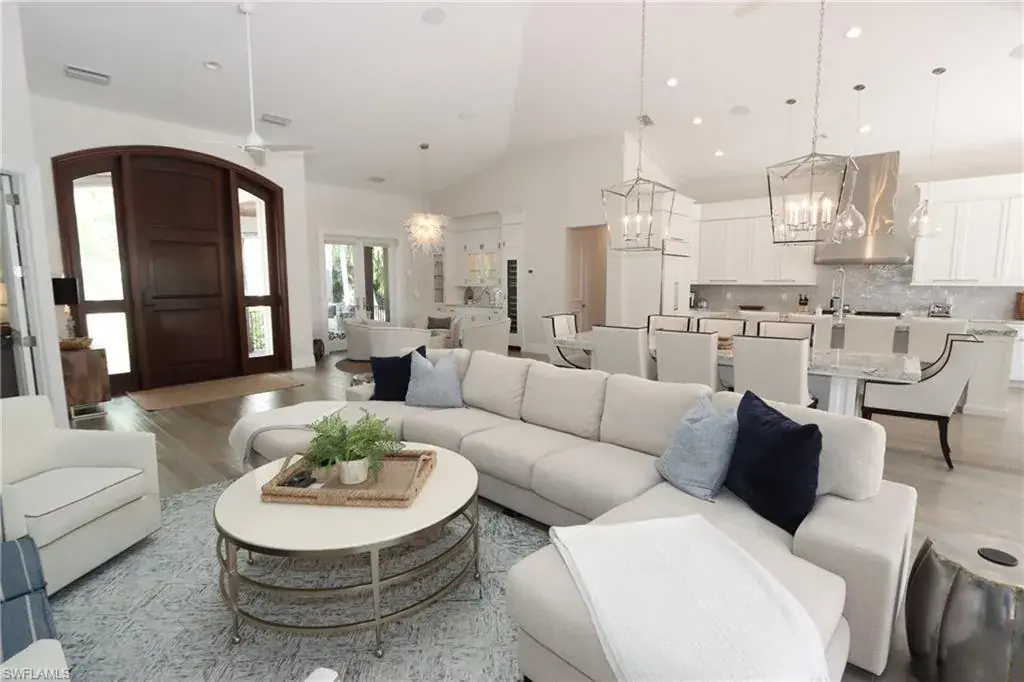 875 Gulf Shore BLVD S NAPLES FL 34102 MLS #226004333